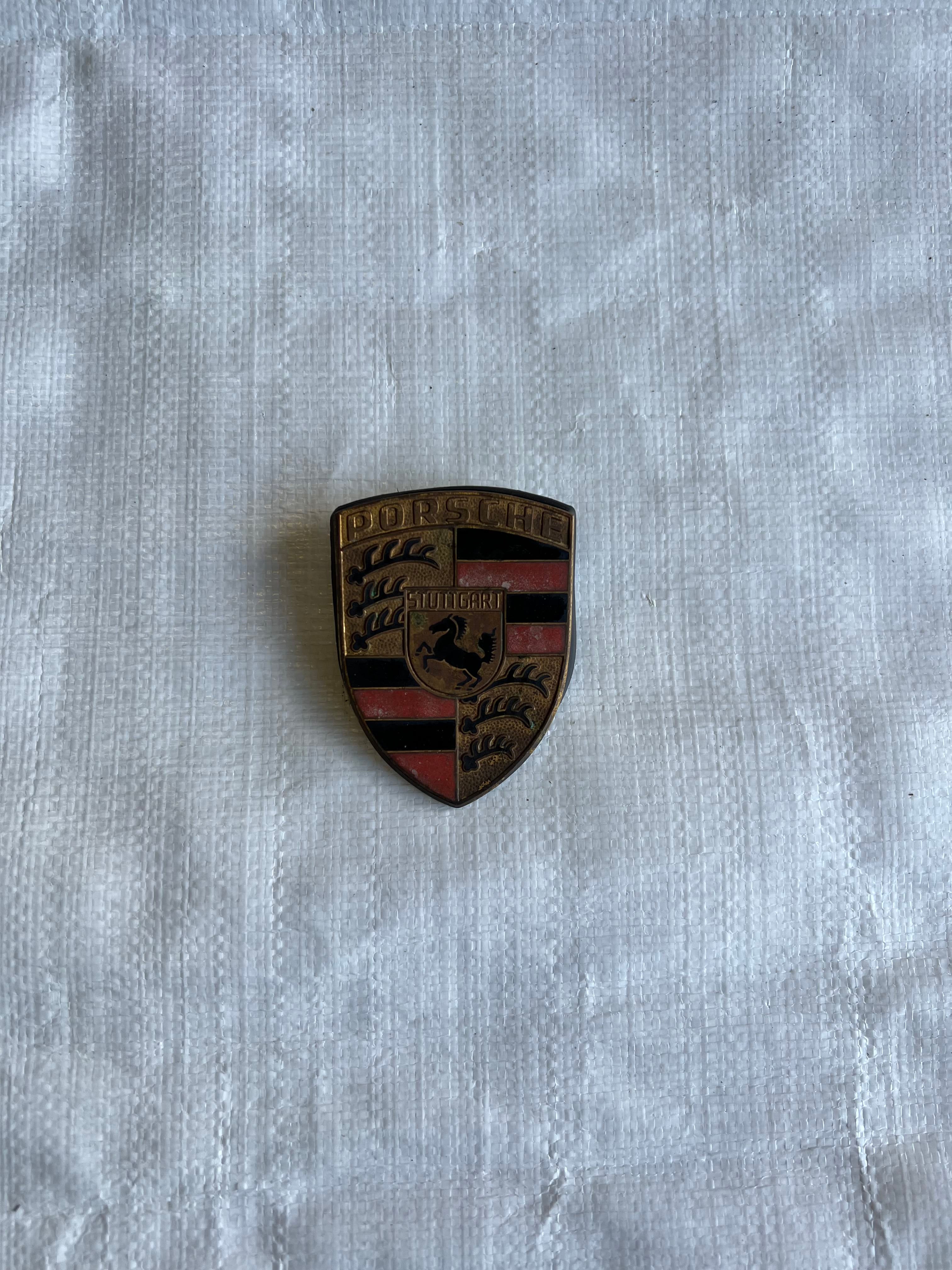 Vintage '65-'73 Porsche 911 912 Hood Emblem – Piloto Project